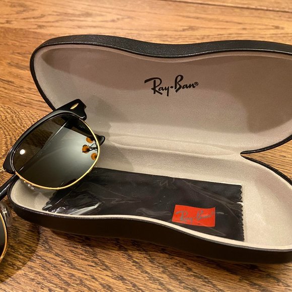 Ray-Ban | Accessories | Nwot Rayban Clubmaster Gold Black | Poshmark